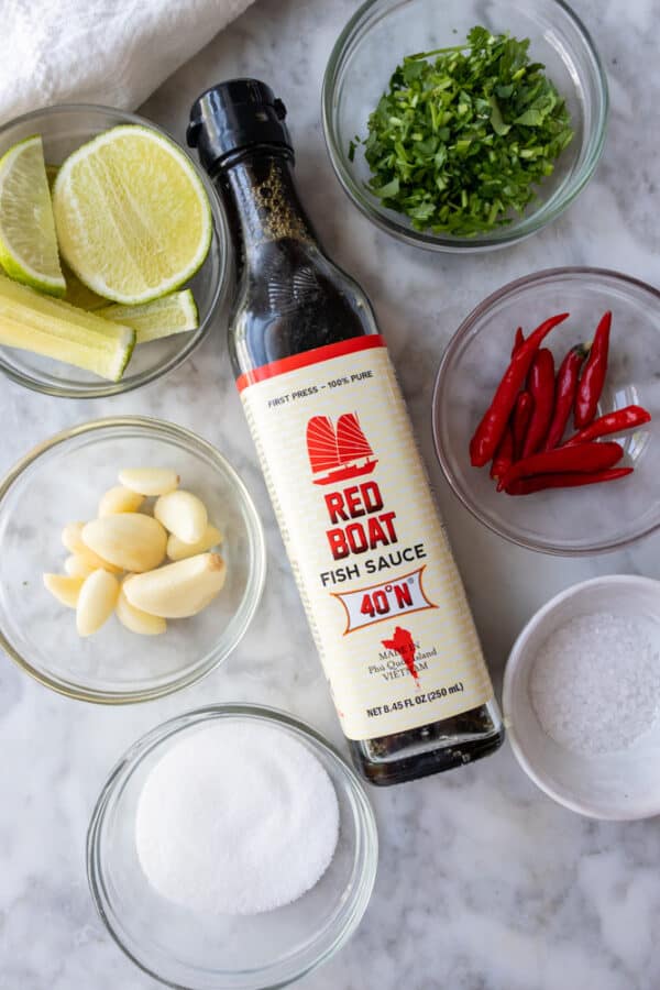 Jeow Som (Lao Spicy & Sour Dipping Sauce) - a dash of dolly